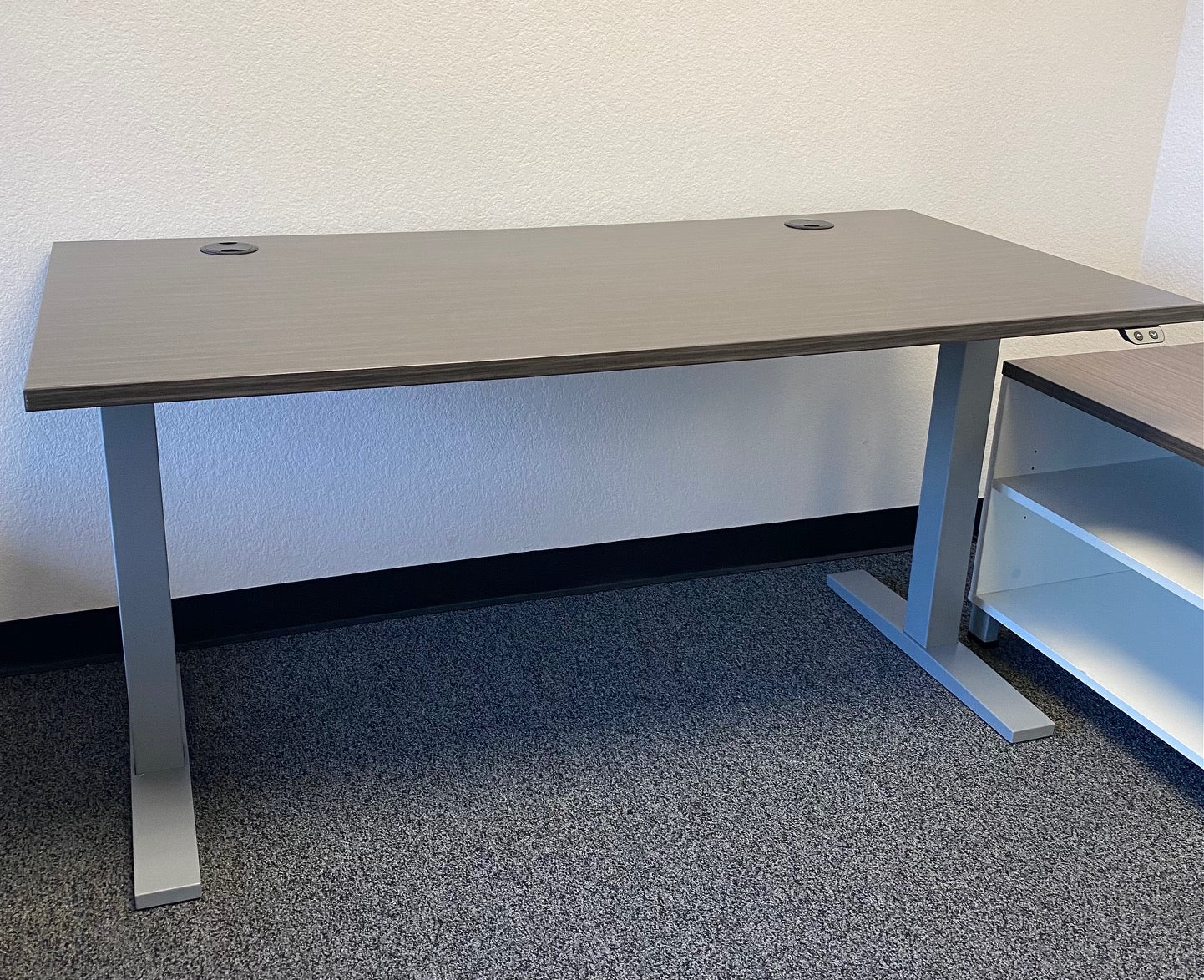 003 Showroom Special: HON Electric Height Adjustable Desk – ABI Office ...